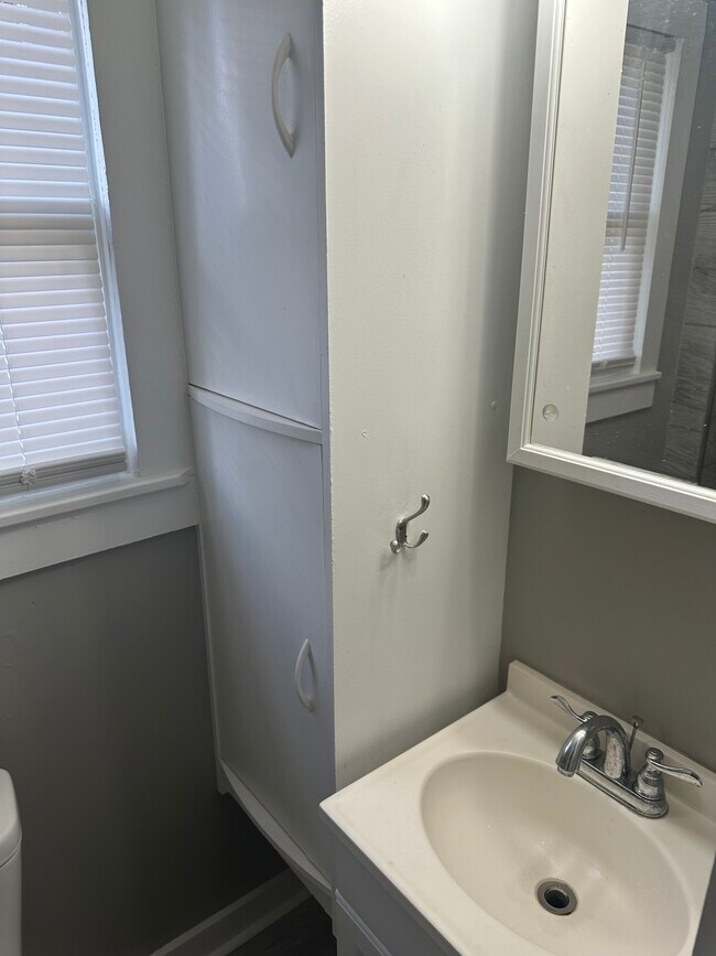 2701 N Farr St - 2701 N Farr St San Angelo TX 76903 | Apartment Finder