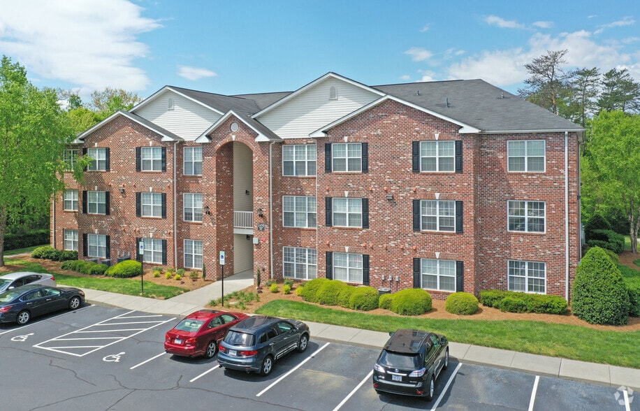 Summerlin Ridge Apartments - 2425 Summerlin Ridge Dr Winston-Salem NC ...
