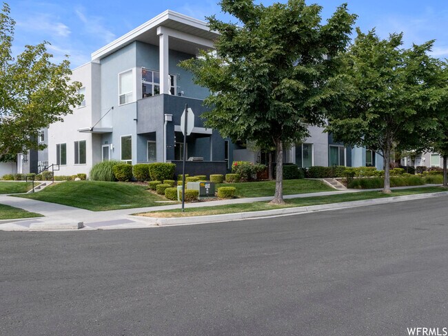 10398 S Clarks Hill Dr - 10398 S Clarks Hill Dr South Jordan UT 84009 | Apartment Finder