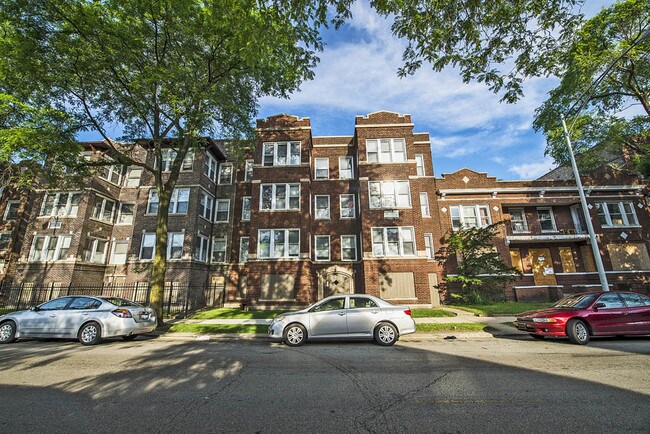 7236 S Yates Blvd - 7236 S Yates Blvd Chicago IL 60649 | Apartment Finder
