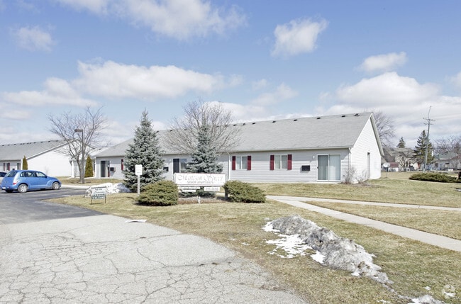 Matteson Street Apartments - 130 N Matteson St Capac MI 48014 ...