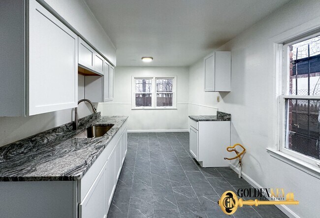 Westside 2 bedroom Brick Home Remodeled ne... - 18636 Lindsay St ...