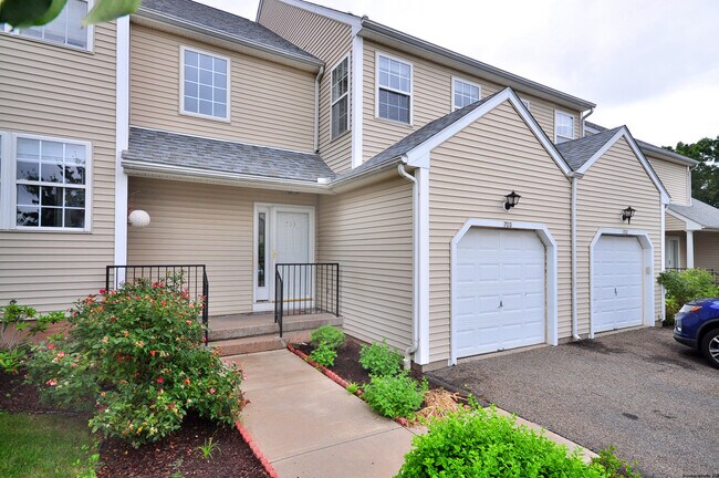 703 Gray Fox Ln - 703 Gray Fox Ln Rocky Hill CT 06067 | Apartment Finder