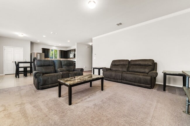 4 bedroom 3 full bathroom on a large corner lot in Arcadia Ridge- Far ...