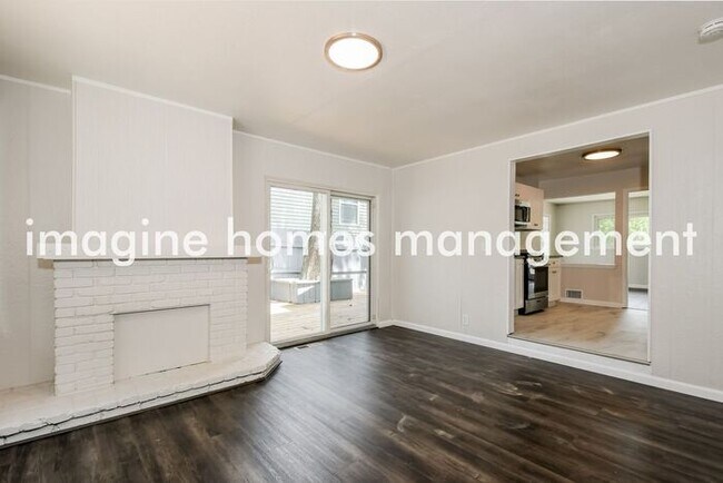 853 Liggett Ave - 853 Liggett Ave St. Louis MO 63126 | Apartment Finder