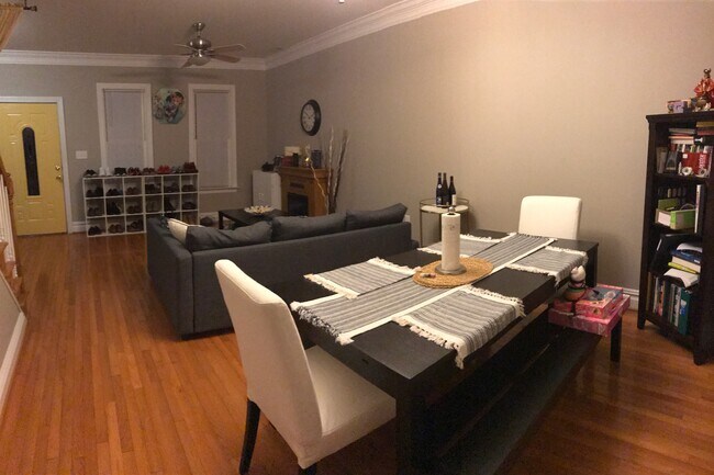 1306 W Clay St - 1306 W Clay St Richmond VA 23220 | Apartment Finder
