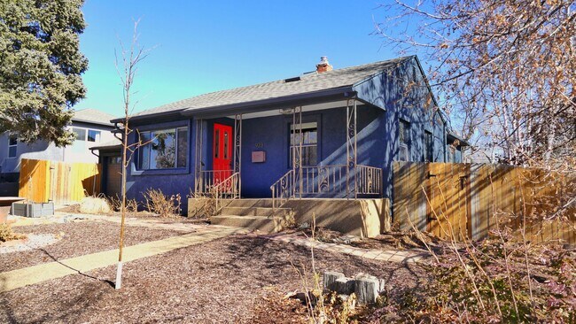 Charming Two Bed Two Bath Historical Home - 923 N Sheridan Ave Colorado ...