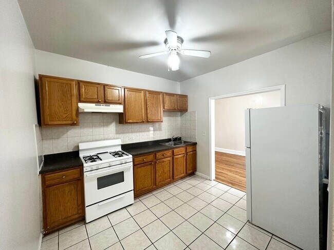 2136 N Kildare Ave - 2136 N Kildare Ave Chicago IL 60639 | Apartment Finder