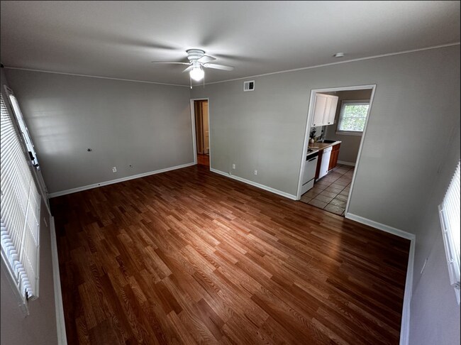 Cut To The Chase, This Is The One! - 1442 Cutter Ave St. Louis MO 63139 ...