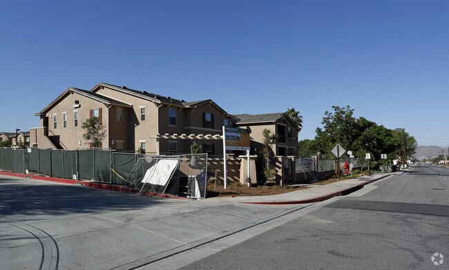 Highgrove Blossom Apartments - 550 Center St Riverside CA 92507 ...