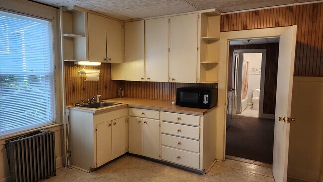 298 Benedict Rd - 298 Benedict Rd Pittsfield MA 01201 | Apartment Finder