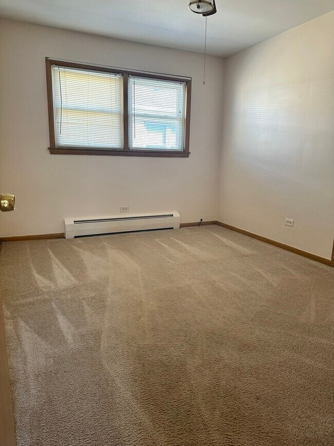 7345 W Higgins Ave - 7345 W Higgins Ave Chicago IL 60656 | Apartment Finder