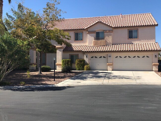 Gorgeous & Large Silverado Ranch Home with... - 9875 Gold Thorn St Las ...