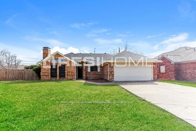 820 Maple Leaf Drive - 820 Maple Leaf Dr Arlington TX 76017 | Apartment ...