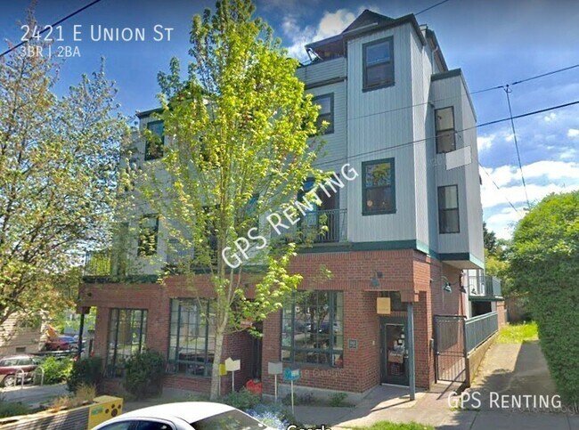 Unique Townhouse With Stunning Updated Fin... - 2421 E Union St Seattle ...