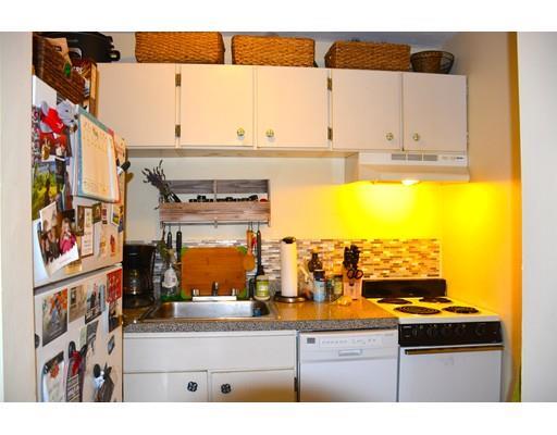 11 Old Concord Rd - 11 Old Concord Rd BURLINGTON MA 01803 | Apartment ...