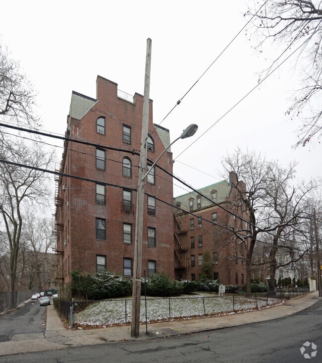10 N Fulton Ave - 10 N Fulton Ave Mount Vernon NY 10550 | Apartment Finder