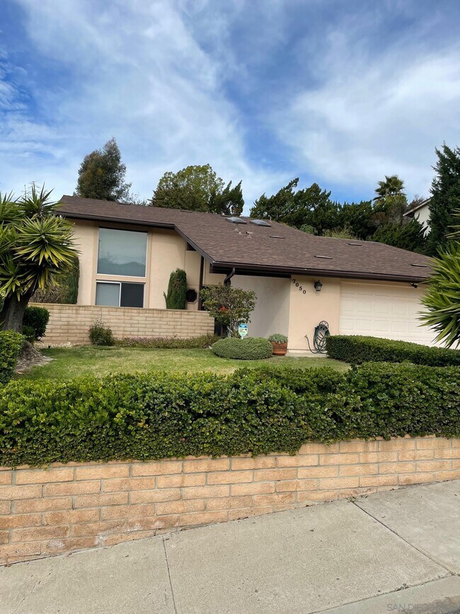 7050 Weller St - 7050 Weller St San Diego CA 92122 | Apartment Finder