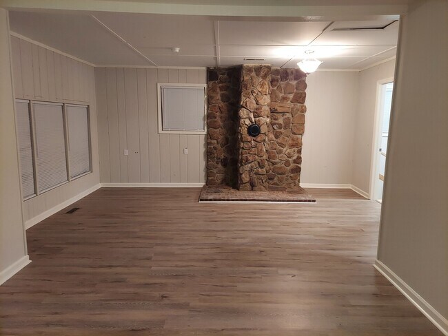 304 Sunset St SW - 304 Sunset St SW Hartselle AL 35640 | Apartment Finder