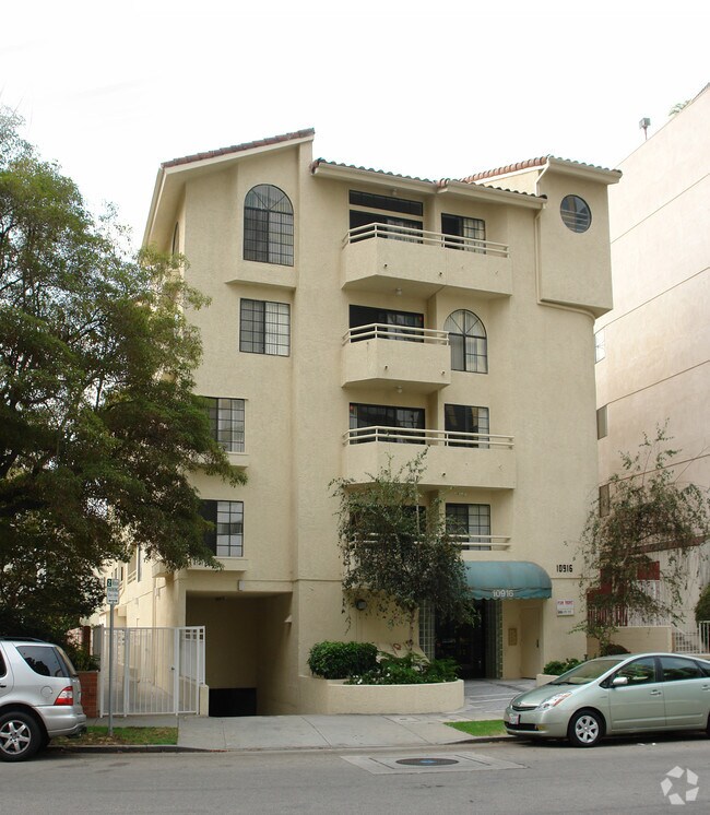 10916 Ashton Av - 10916 Ashton Av Los Angeles CA 90024 | Apartment Finder