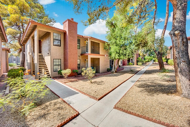 5576 W Rochelle Ave - 5576 W Rochelle Ave Las Vegas NV 89103 ...