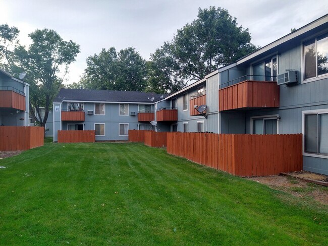 4604 Neil Rd - 4604 Neil Rd Reno NV 89502 | Apartment Finder