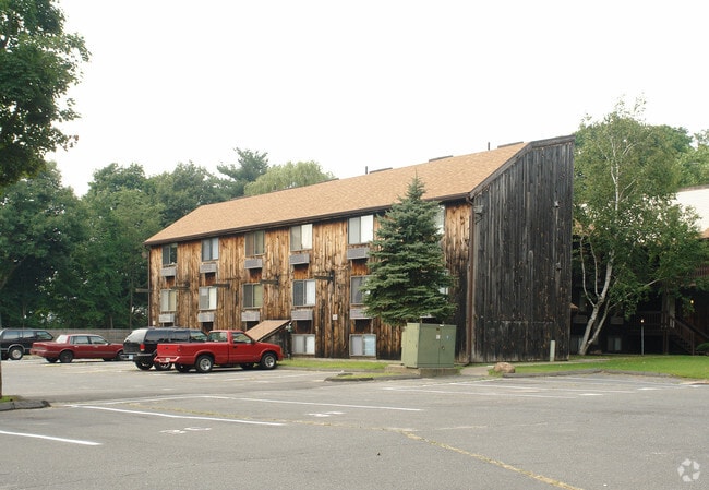 Maple Loft Arms Apartments - 41-45 Maple St Plainville CT 06062 ...