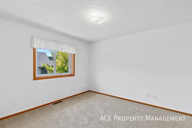 3738 Park Dr - 3738 Park Dr Rapid City SD 57702 | Apartment Finder