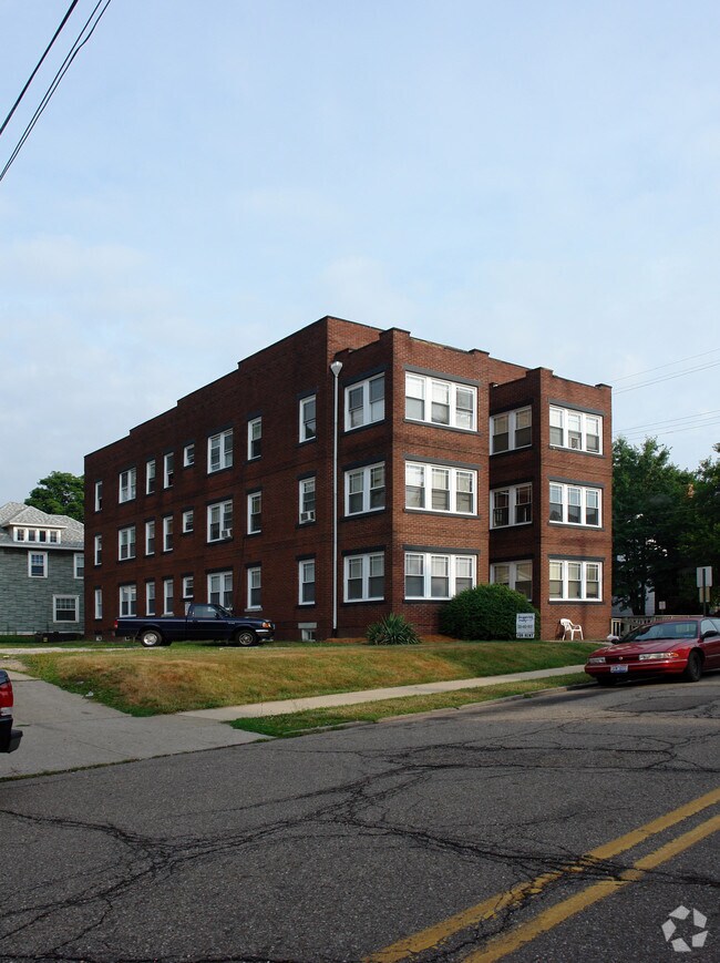 1621 Shorb Ave NW - 1621 Shorb Ave NW Canton OH 44703 | Apartment Finder