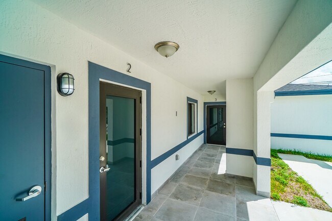 Goulds 4 Bed Triplex - 11790 SW 221st St Rd Goulds FL 33170 | Apartment ...