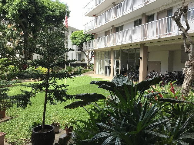 MAKIKI TOWERS 2/1.5/1 SEC, W/D, POOL, LANAI - 1617 Keeaumoku St ...