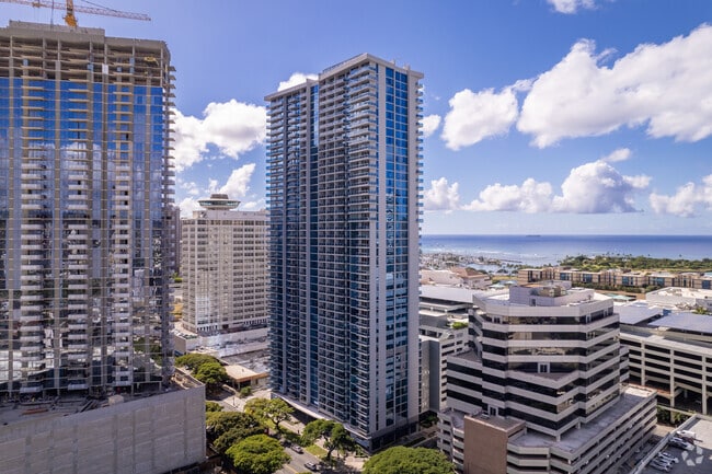 The Central Ala Moana - 1391 Kapiolani Blvd Honolulu HI 96814 ...
