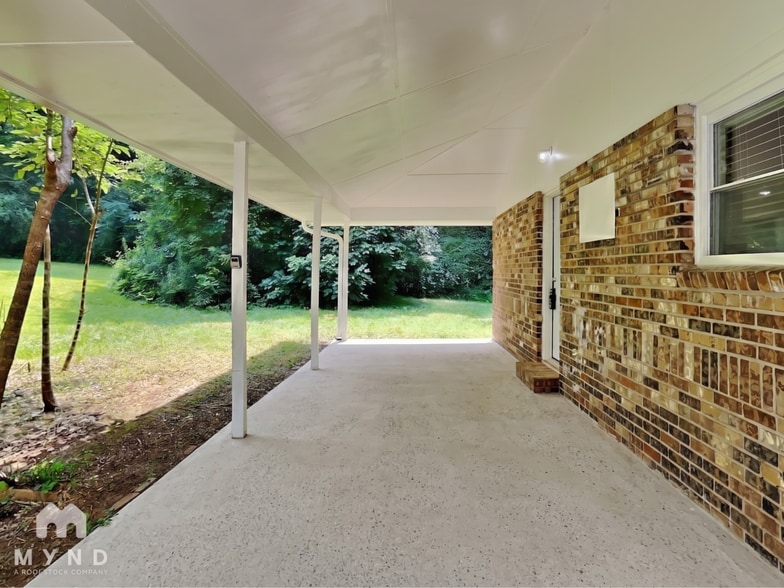 8266 Lake View Terrace - 8266 Lake View Terrace Riverdale GA 30274 ...