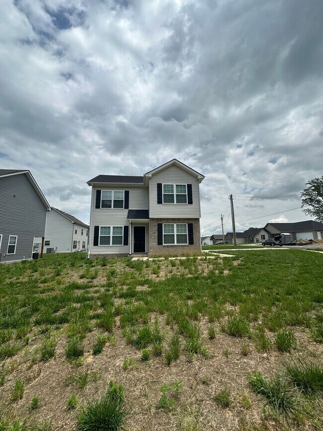 Beautiful NEW BUILD Home in Manchester! - 154 Timber Circle Manchester ...