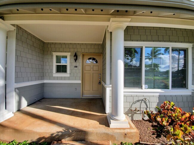 AVAILABLE NOW| 3 Bedrooom, 2.5 Bathroom To... - 91-1121-1121 Keoneula ...