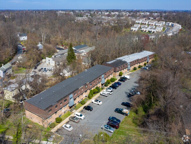 Cliff Park - Clifton Heights, PA | Apartment Finder