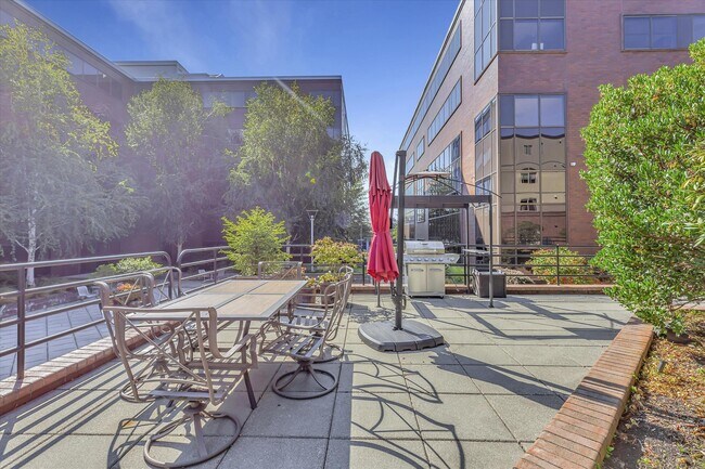 275 W Roy St - 275 W Roy St Seattle WA 98119 | Apartment Finder