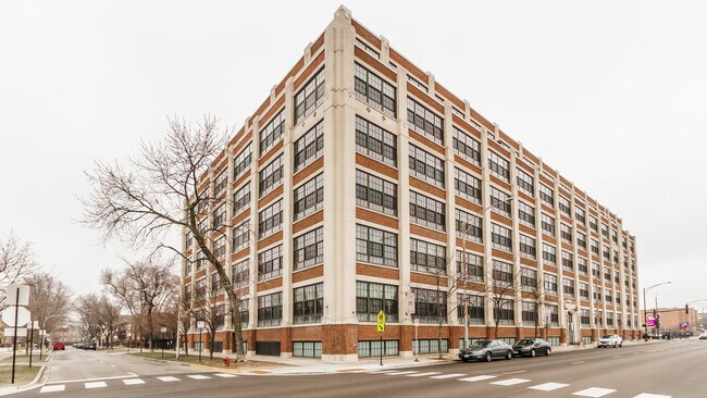3963 W Belmont Ave - 3963 W Belmont Ave Chicago IL 60618 | Apartment Finder