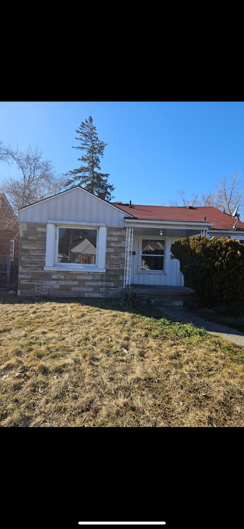 2 bedroom/ 1 bathroom Detroit's Westside Home - 18447 Mansfield St ...
