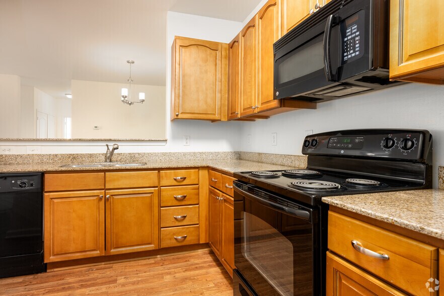 Windsor Upon Stonecrest - 4229 Stonecrest Dr Burlington NC 27215 ...