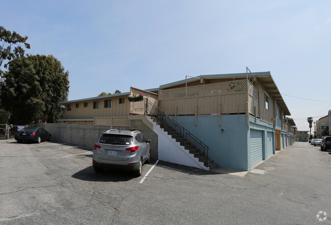 11711 Avon Way - 11711 Avon Way Los Angeles CA 90066 | Apartment Finder