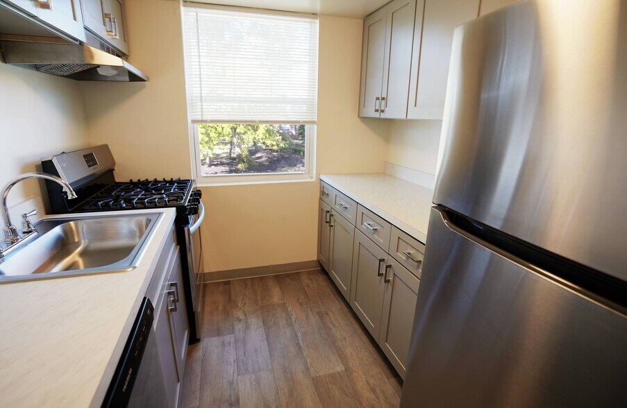 Vairo Village - 10 Vairo Blvd State College PA 16803 | Apartment Finder