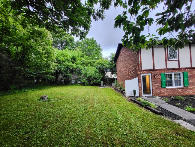 2919 Chestnut Ln - 2919 Chestnut Ln Johnson City TN 37601 | Apartment ...