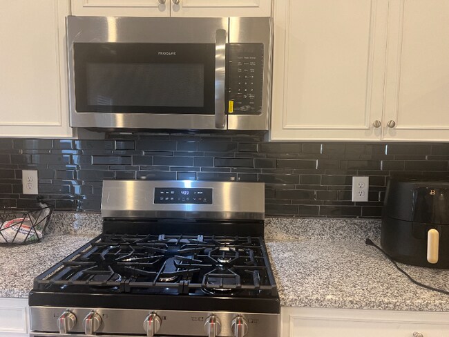 11159 Conway Pl - 11159 Conway Pl White Plains MD 20695 | Apartment Finder