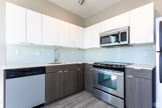 The Addy - Portland, OR | Apartment Finder