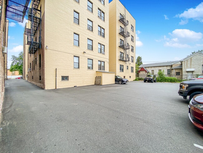 350 Elmora Ave - 350 Elmora Ave Elizabeth NJ 07208 | Apartment Finder