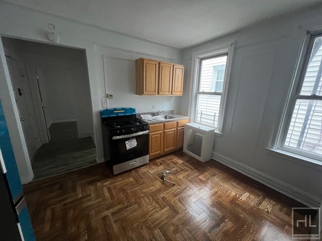 EAST 232 STREET - 824 E 232nd St The Bronx NY 10466 | Apartment Finder