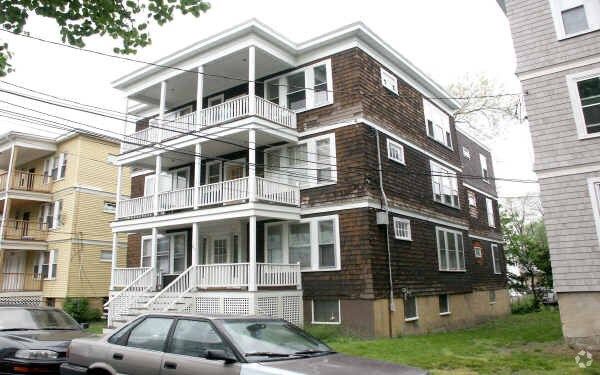 28 Fawndale Rd - 28 Fawndale Rd Roslindale MA 02131 | Apartment Finder