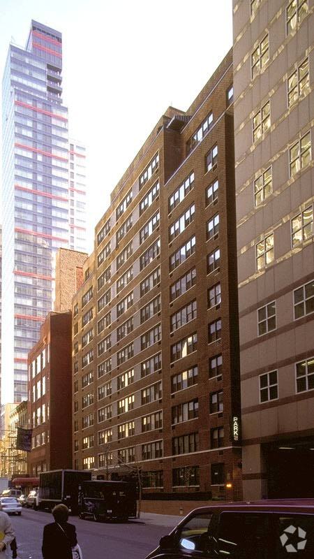 Leslie House - 220 E 54th St New York NY 10022 | Apartment Finder