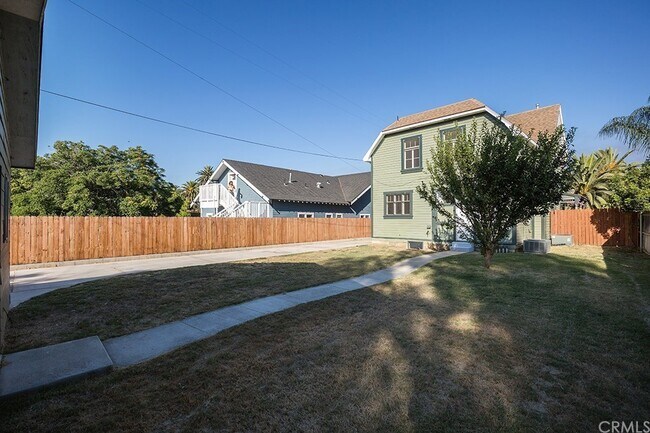 2909 Lime St - 2909 Lime St Riverside CA 92501 | Apartment Finder